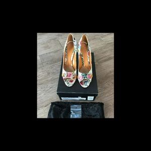Gucci | Shoes | Gucci Floral Peep Toe Heels | Poshmark